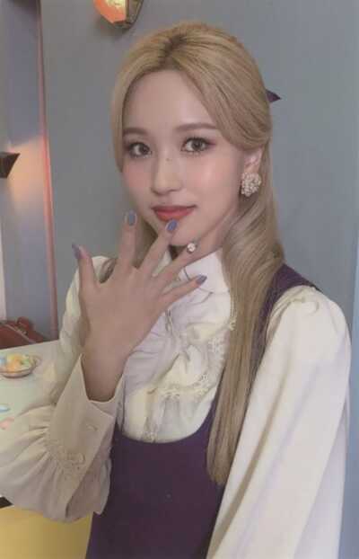 Kpopper လေးတွေ လိုက်ဆိုးနိုင်မယ့် Kpop Idol အချို့ရဲ့ ချစ်စရာလက်သည