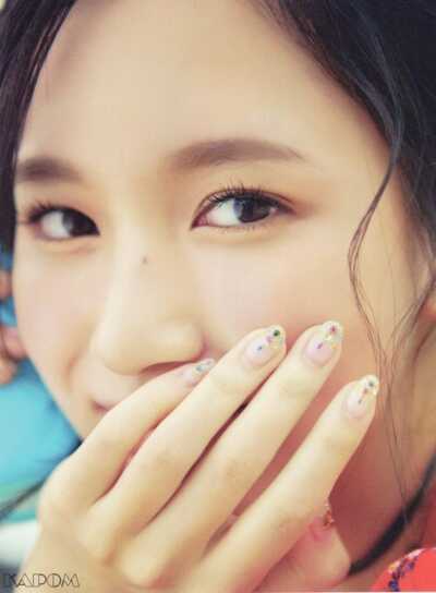 Kpopper လေးတွေ လိုက်ဆိုးနိုင်မယ့် Kpop Idol အချို့ရဲ့ ချစ်စရာလက်သည